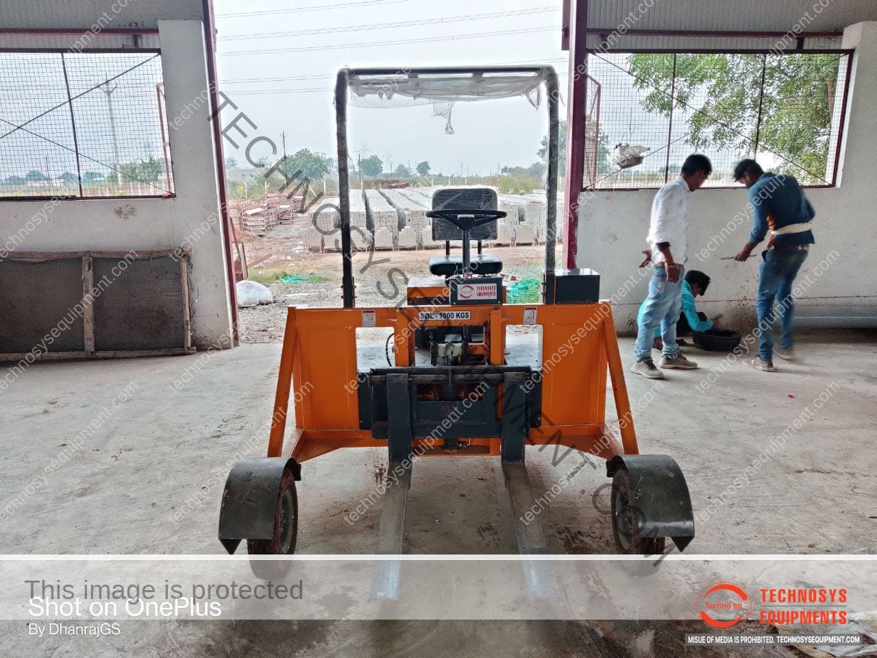 Bricks Handling Truck – Technolift | Technosys Equipments | Material ...