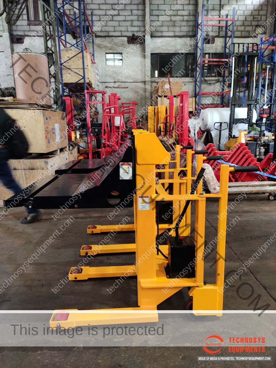 Manual Reel Cradle Stacker – Lip Lock – Technolift | Technosys ...