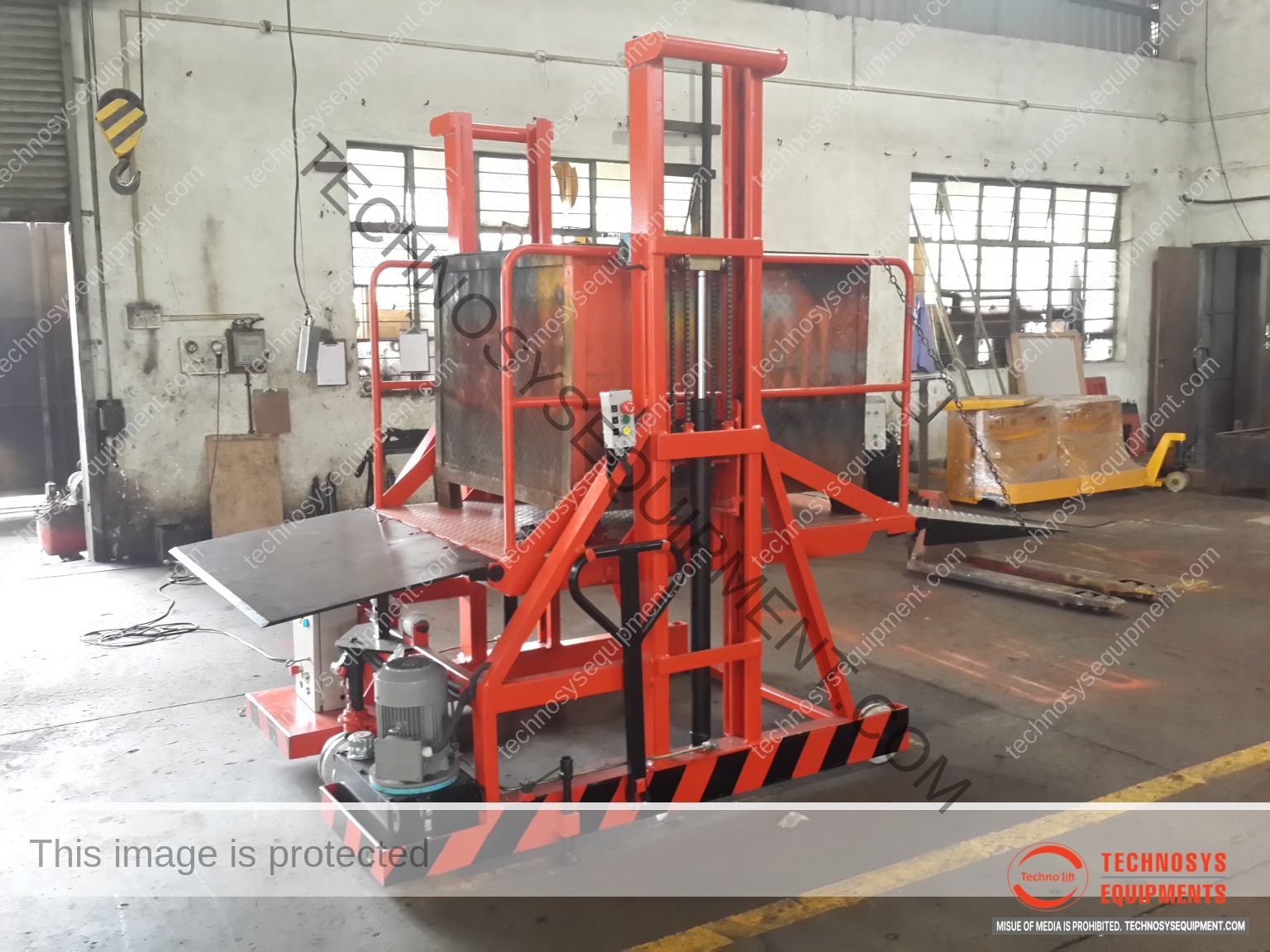 Mobile Loading Lift – Technolift | Technosys Equipments | Material ...